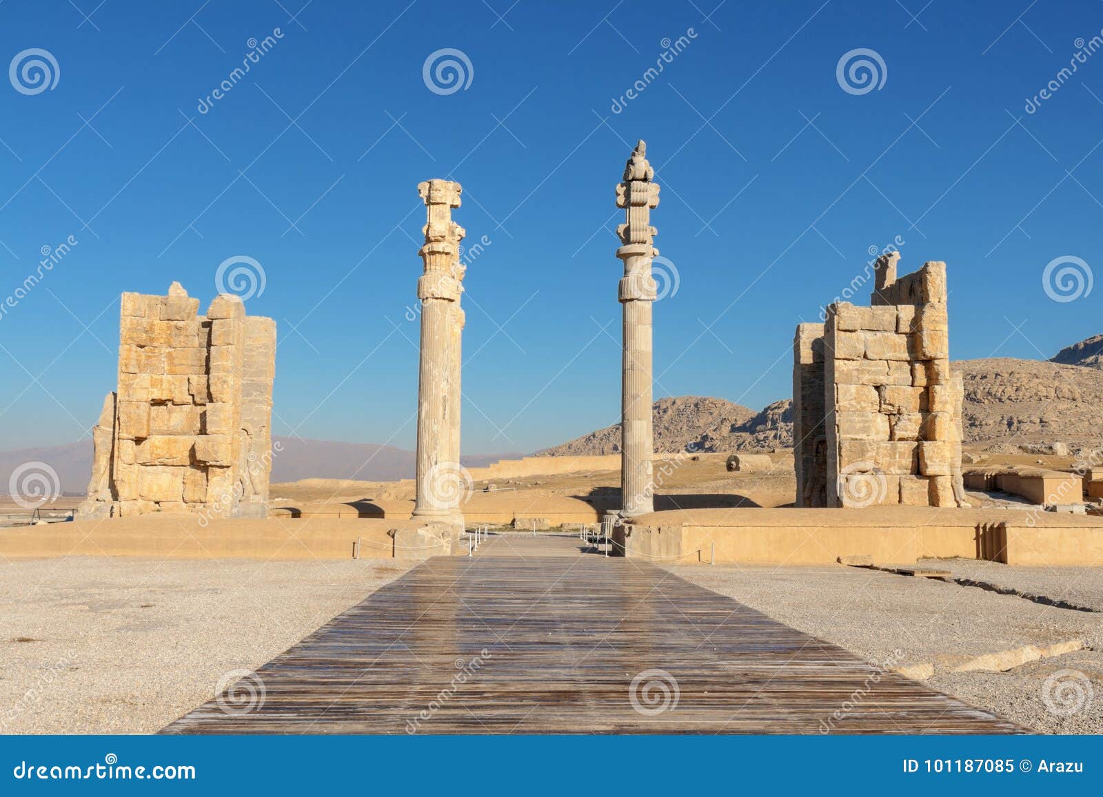 La Porte De Toutes Les Nations Dans Persepolis Image stock - Image du ...