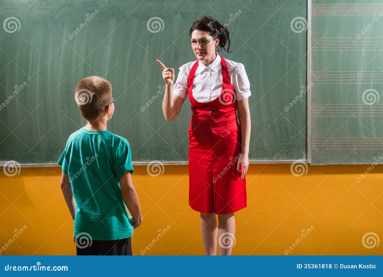 La punizione della scuola fotografia stock. Immagine di scriva - 35361818
