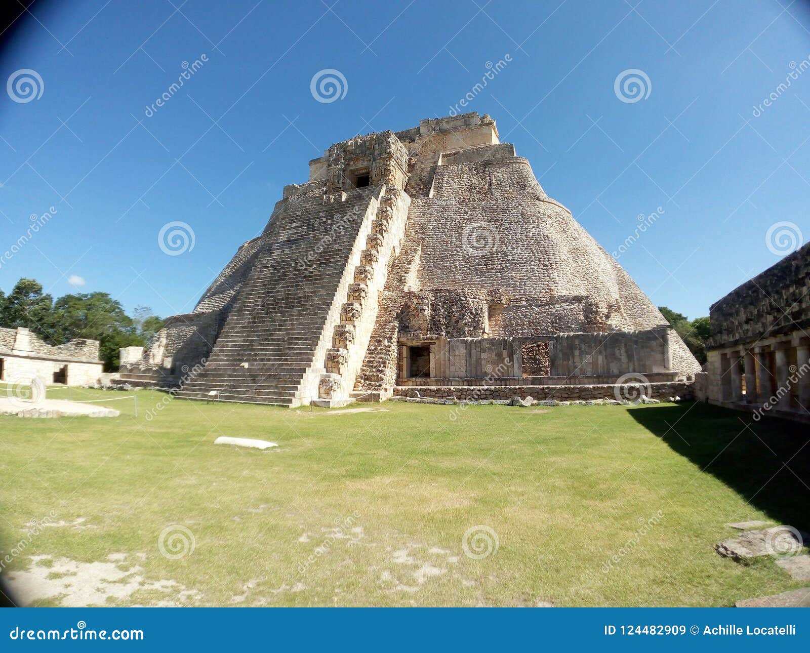 La Pyramide Maya En Thaïlande Image stock - Image du thaïlande ...
