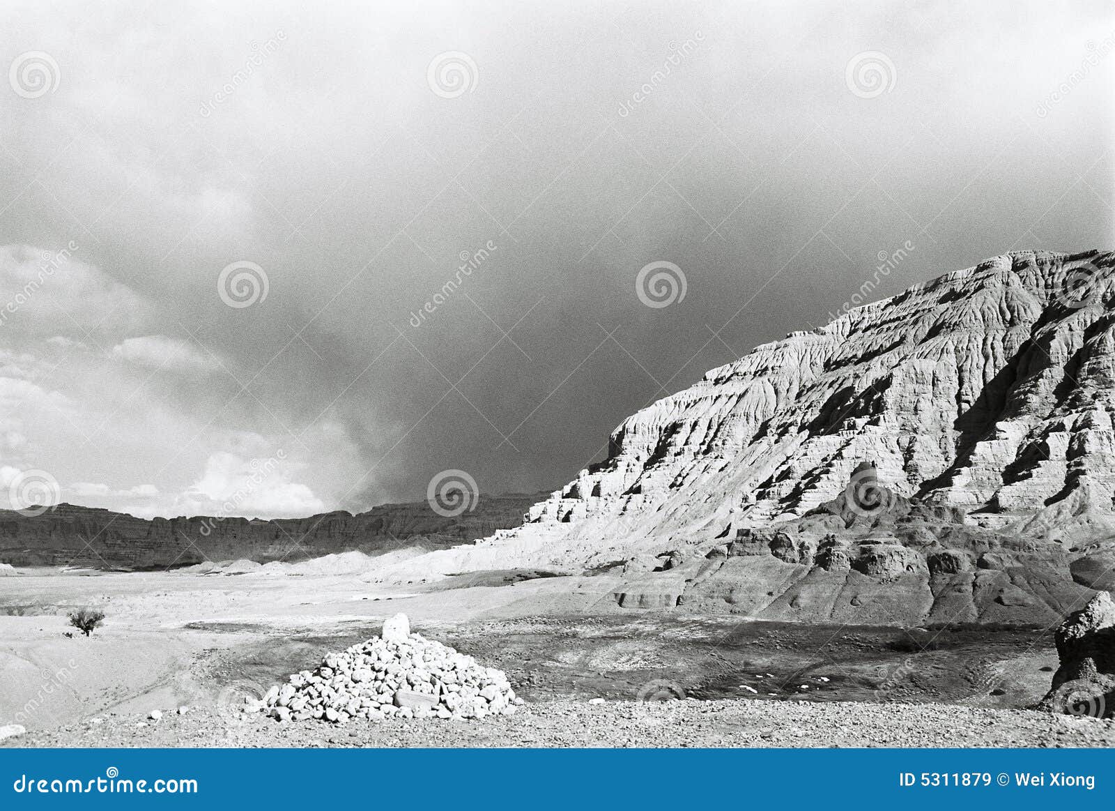 La Ruine Du Royaume De Guge Image stock - Image du montagne, nature ...