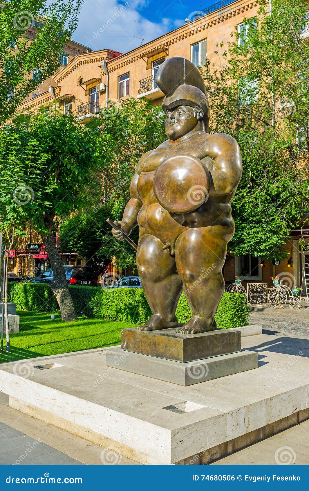 La Scultura Del Botero a Yerevan Fotografia Editoriale - Immagine di ...