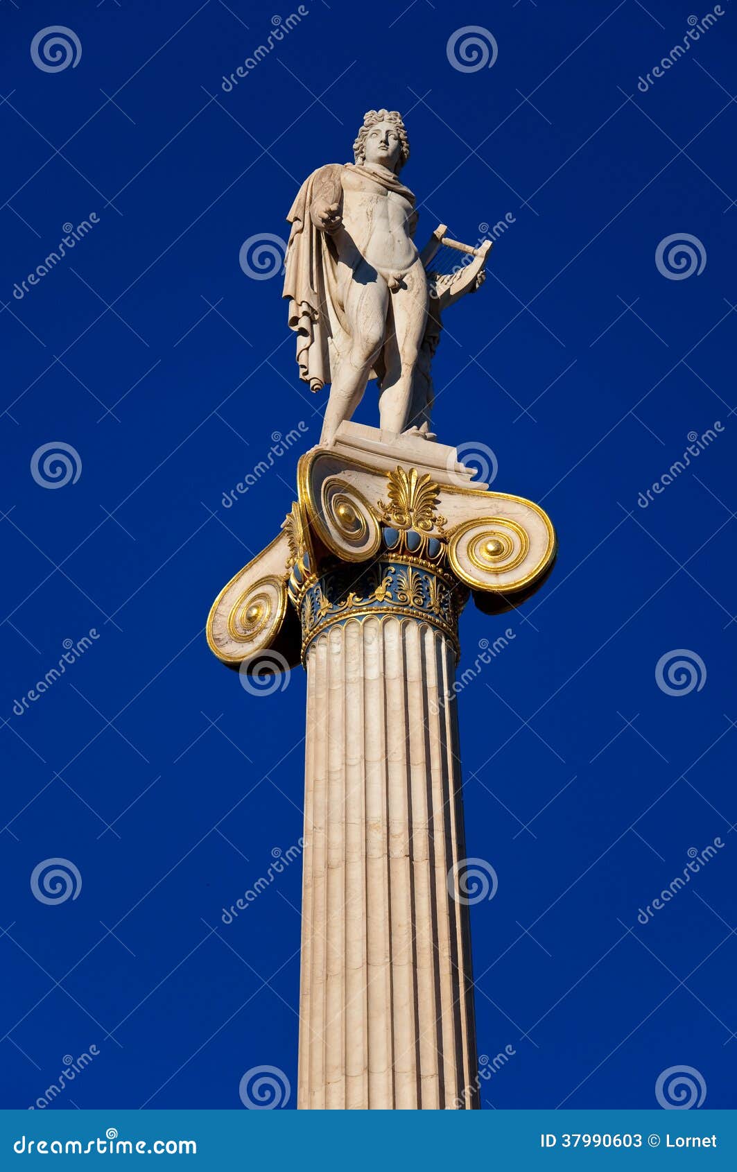La Statua Di Apollo. Atene, Grecia. Immagine Stock - Immagine di greco ...