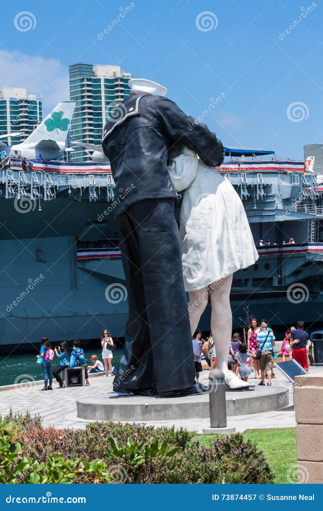 La Statua Di Bacio a San Diego, California Fotografia Editoriale ...