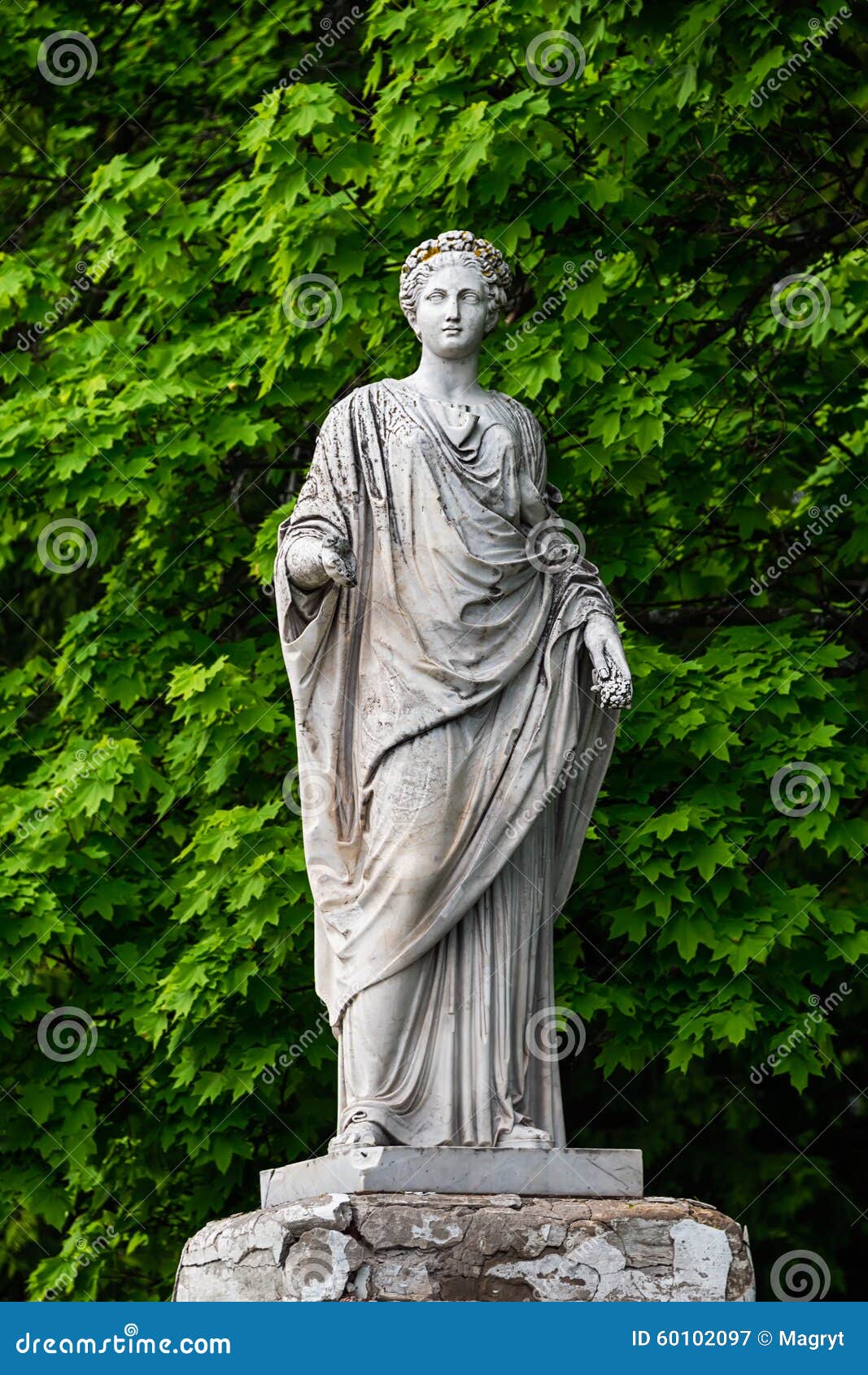 La Statue De Marbre De Romain Ceres Ou Le Demeter Grec Dedans Image ...