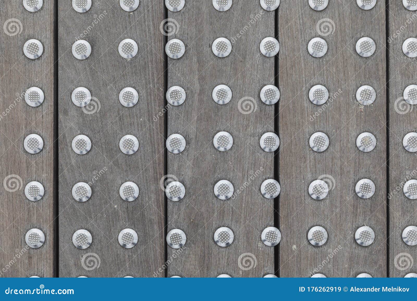 La Textura De Los Suelos Con Remaches De Hierro Imagen de archivo ...