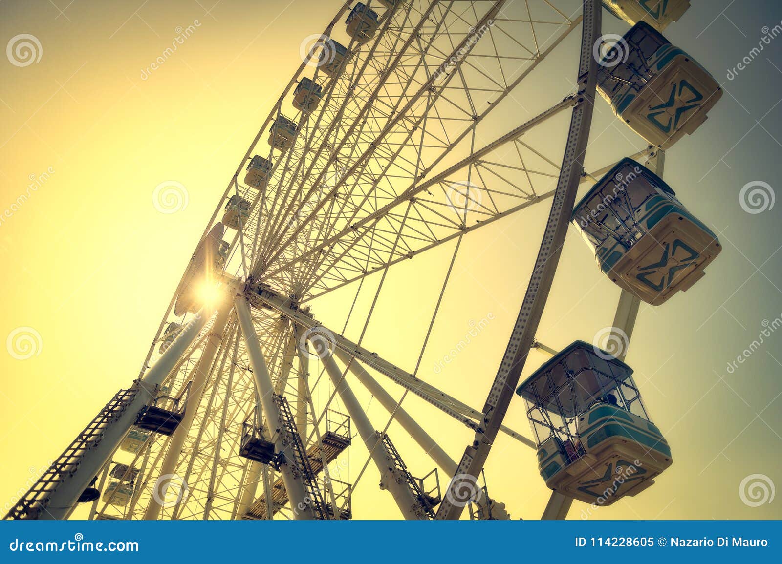 La Vie Est Une Roue De Rotation Image stock - Image du italie ...