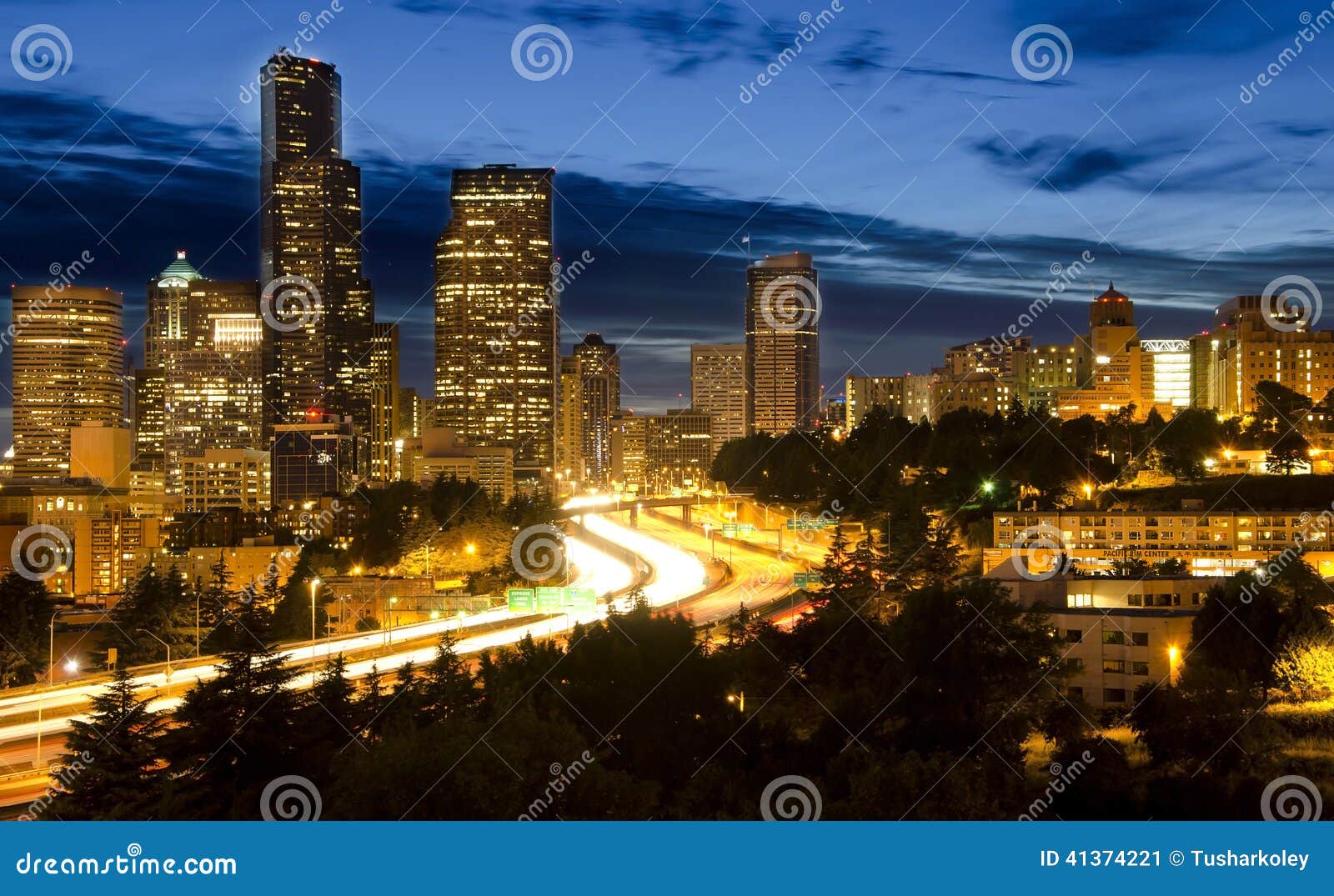 La Vista De Seattle Del Dr. Jose Rizal Bridge Imagen de archivo ...