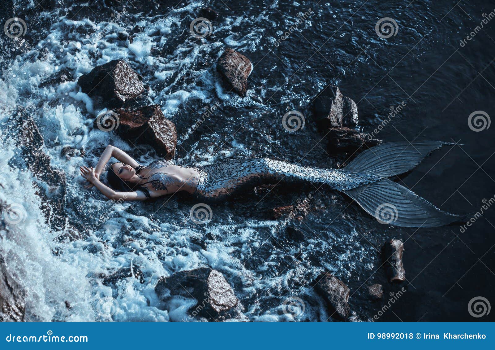 La vraie sirène photo stock. Image du légende, poissons - 98992018