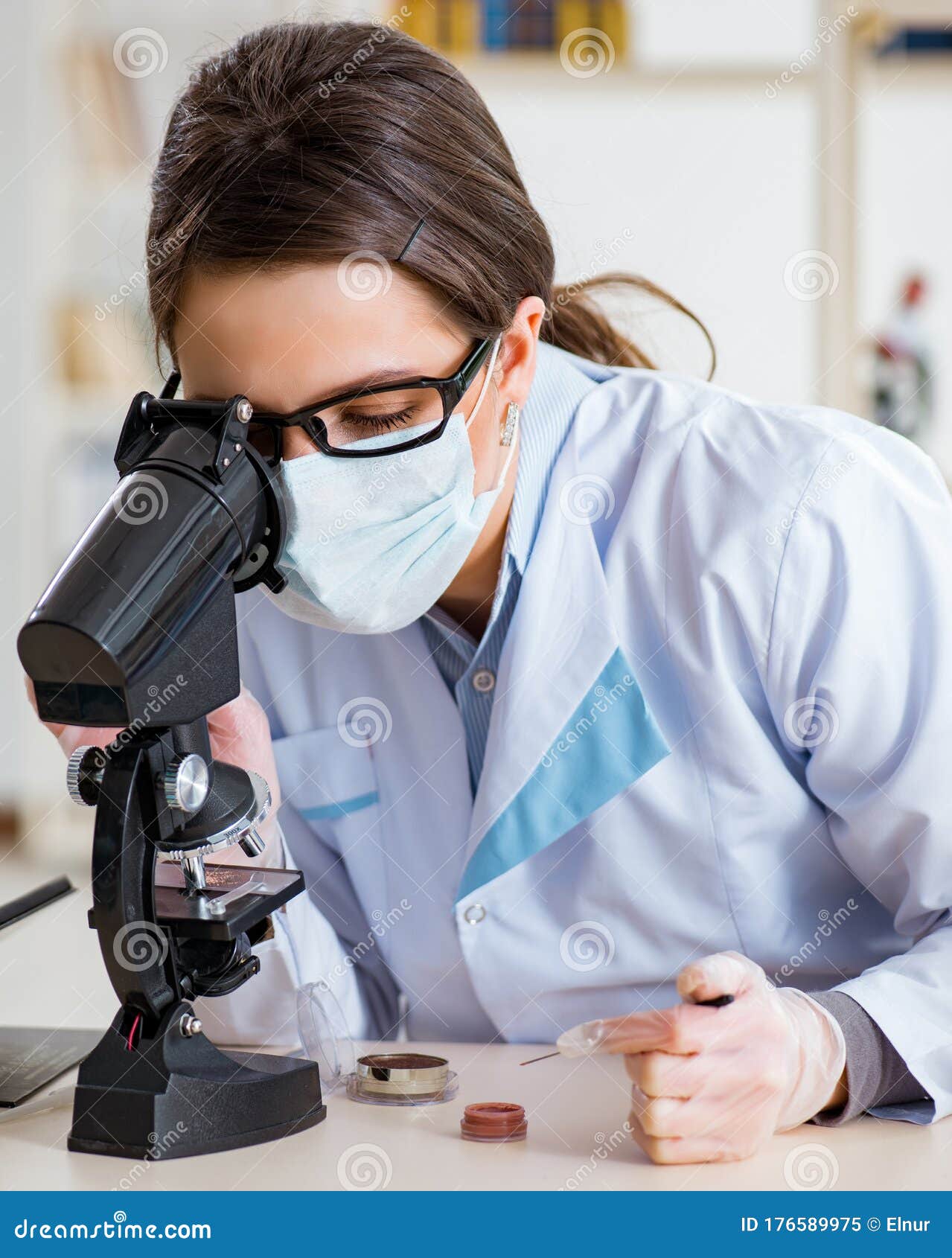 Lab Chemist Checking Beauty and Make-up Products Stock Image - Image of ...