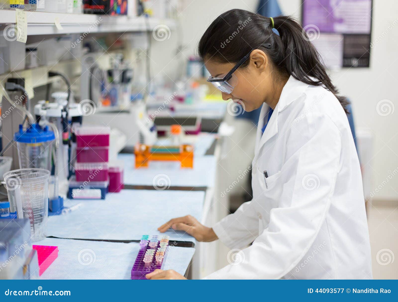 Lab experiments stock image. Image of future, biology - 44093577