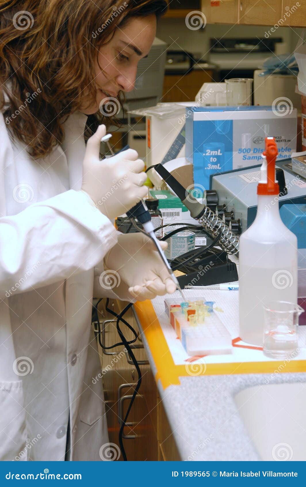Lab Lady doctor stock image. Image of presentation, blue - 1989565