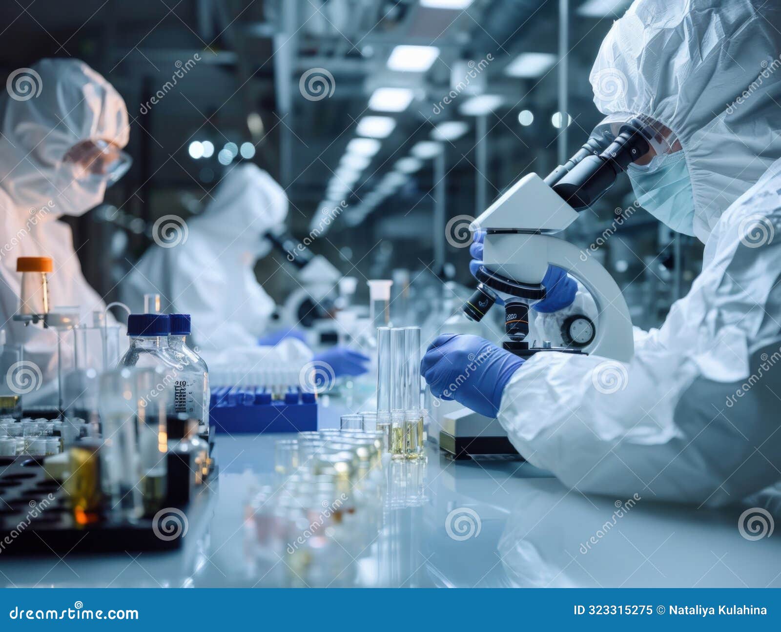 Lab Technicians Examining Samples Under a Microscope Stock Illustration ...