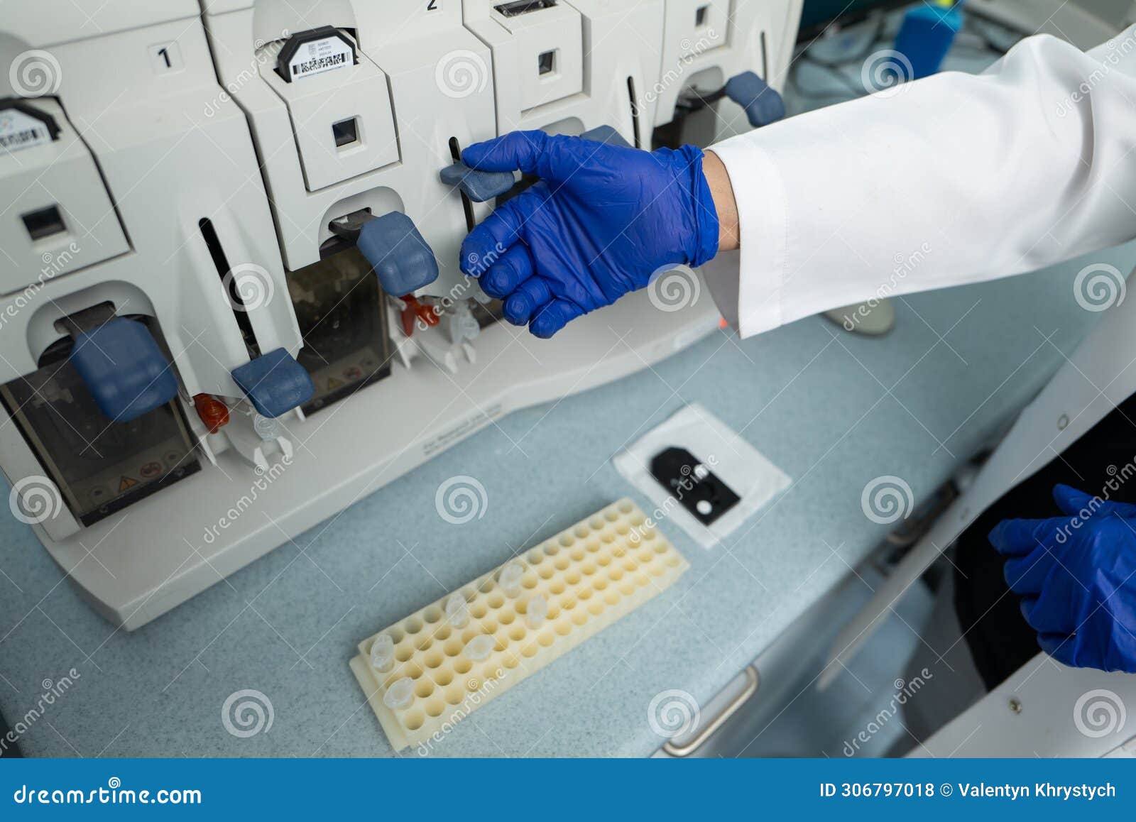 Lab Technologist Uses Flow Cytometry Equipment for Research Stock Photo ...