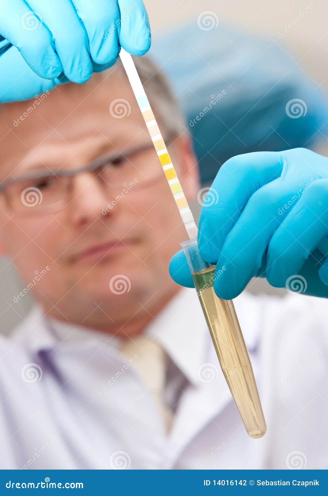 Lab worker testing liquid stock photo. Image of biology - 14016142