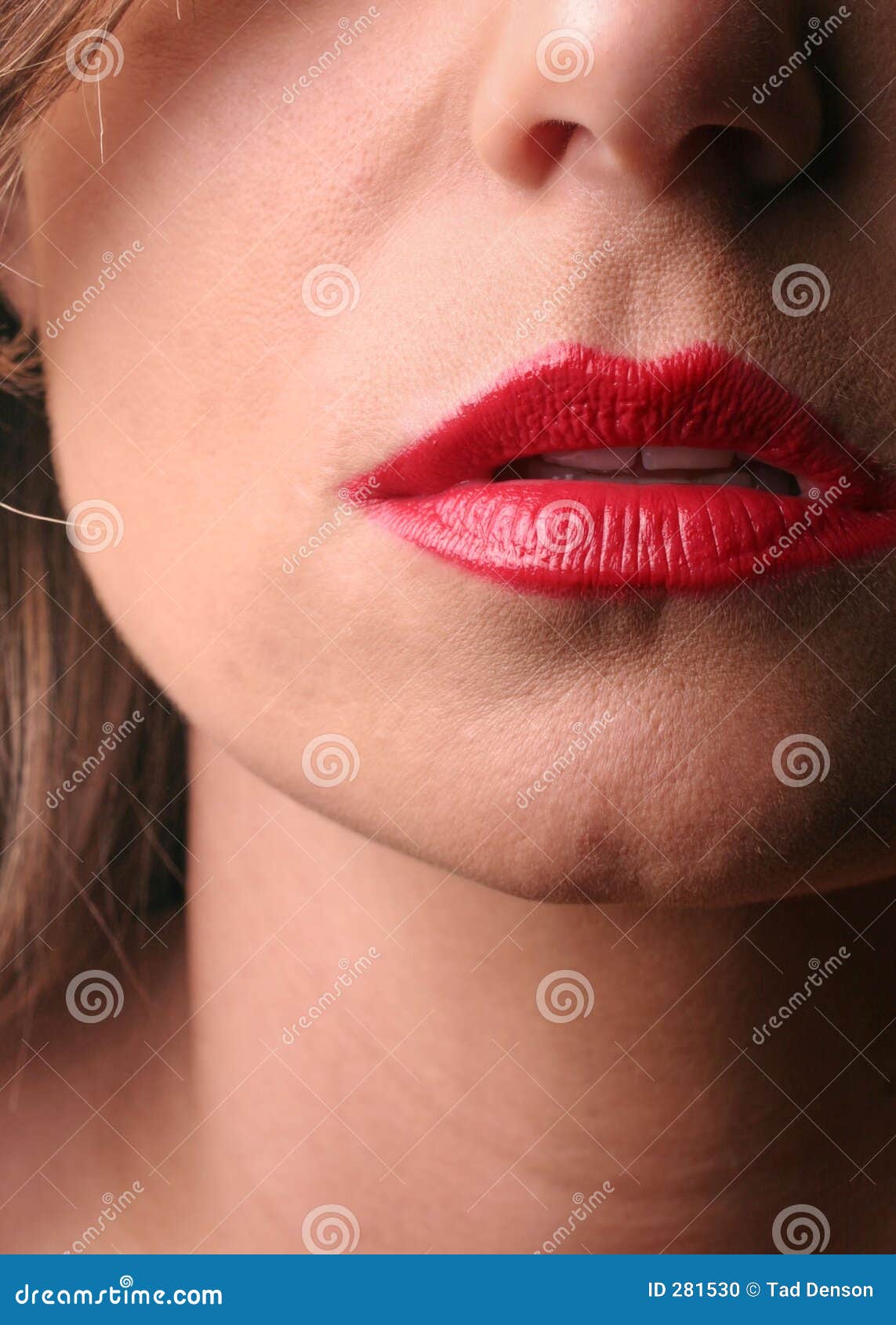 Labios rojos dulces foto de archivo. Imagen de joven, dulce - 281530