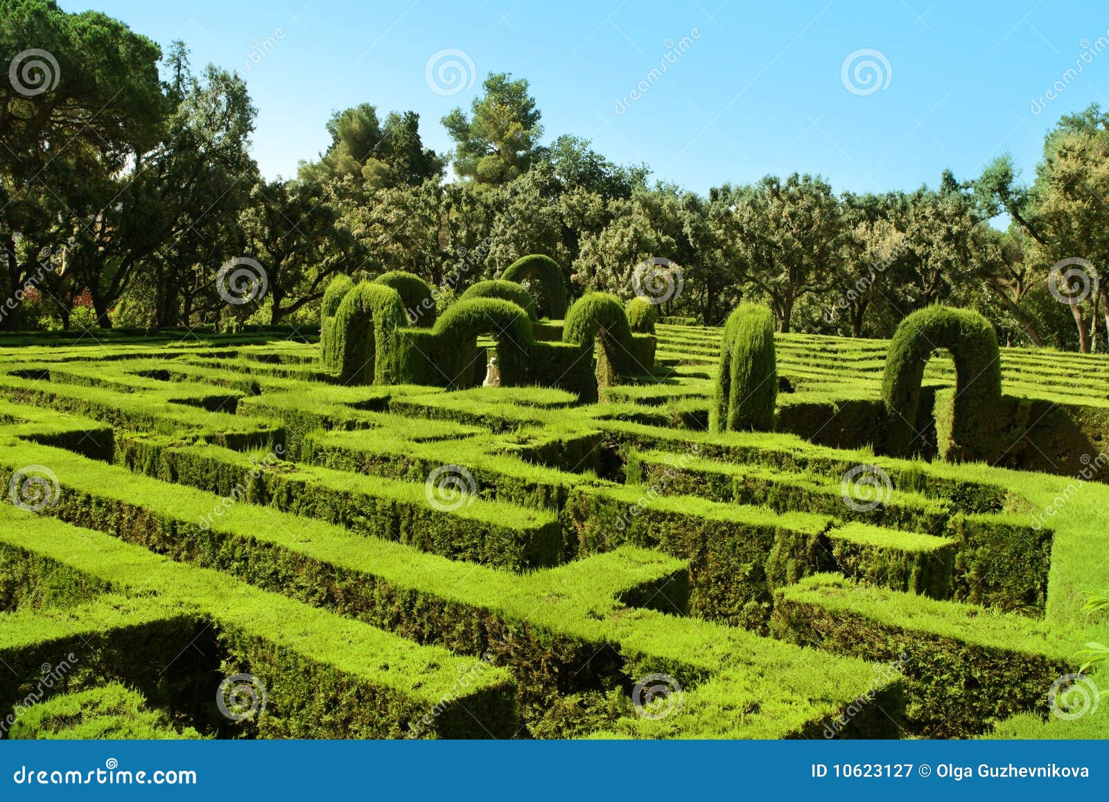 Labirinto de Horta imagem de stock. Imagem de cidade - 10623127