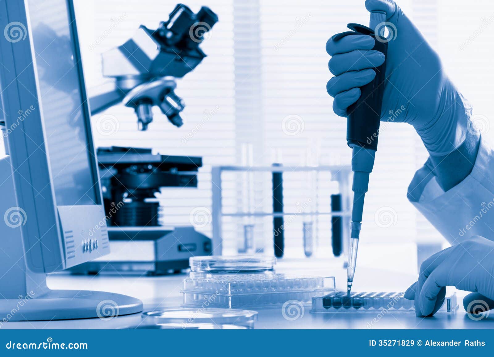 Labor stockbild. Bild von mikroskop, chemiker, chemie - 35271829