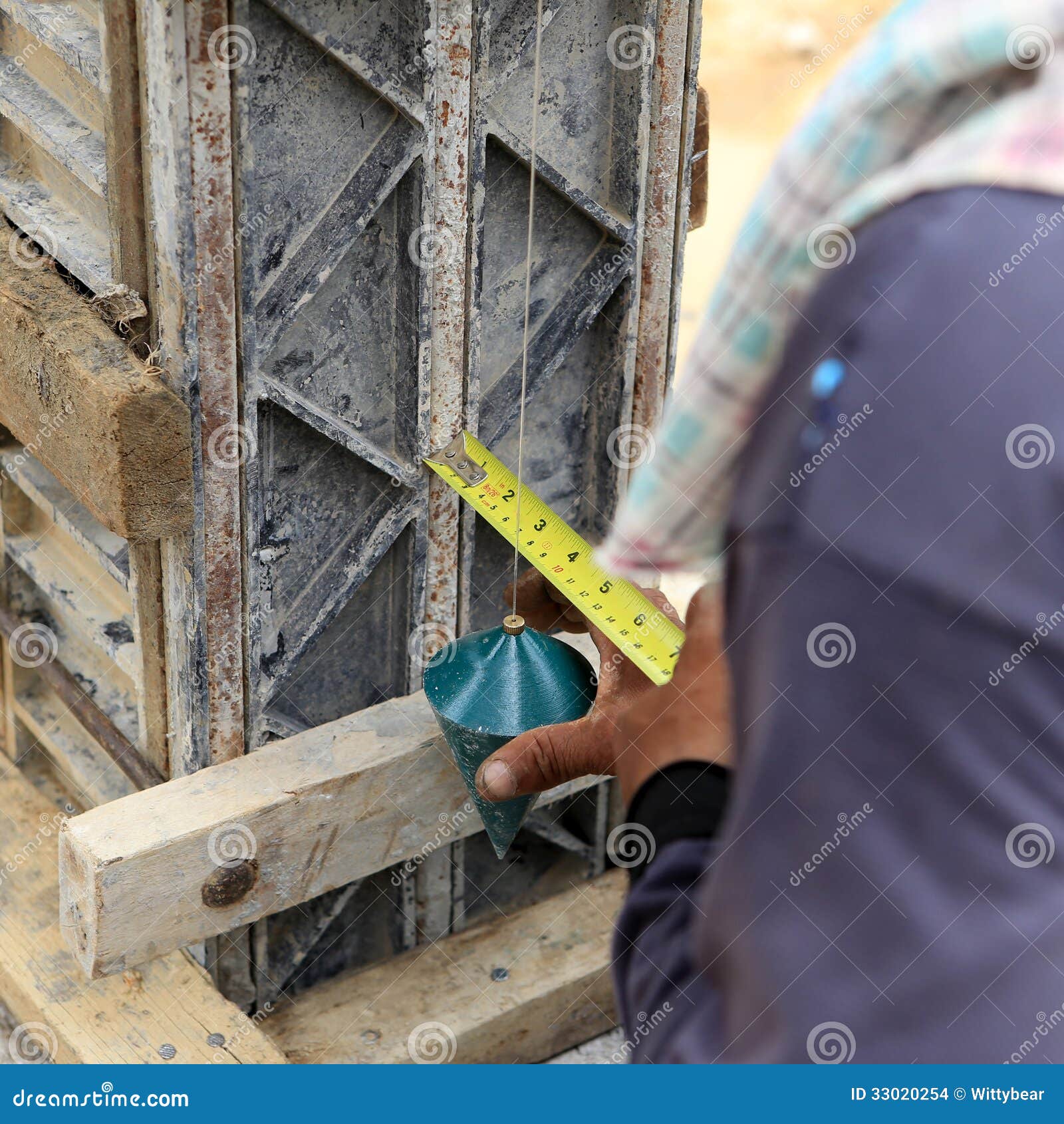 Labor Man Using a Plumb Bob for Check Stock Photo - Image of level ...
