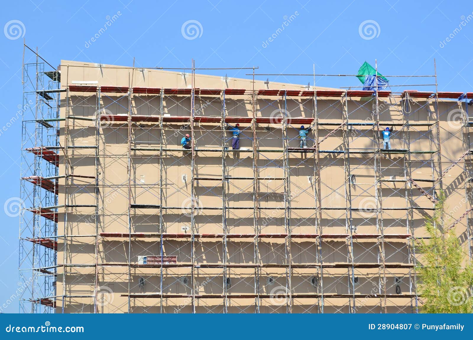 Labor Working on High Scaffold in Construction Site Stock Image - Image ...