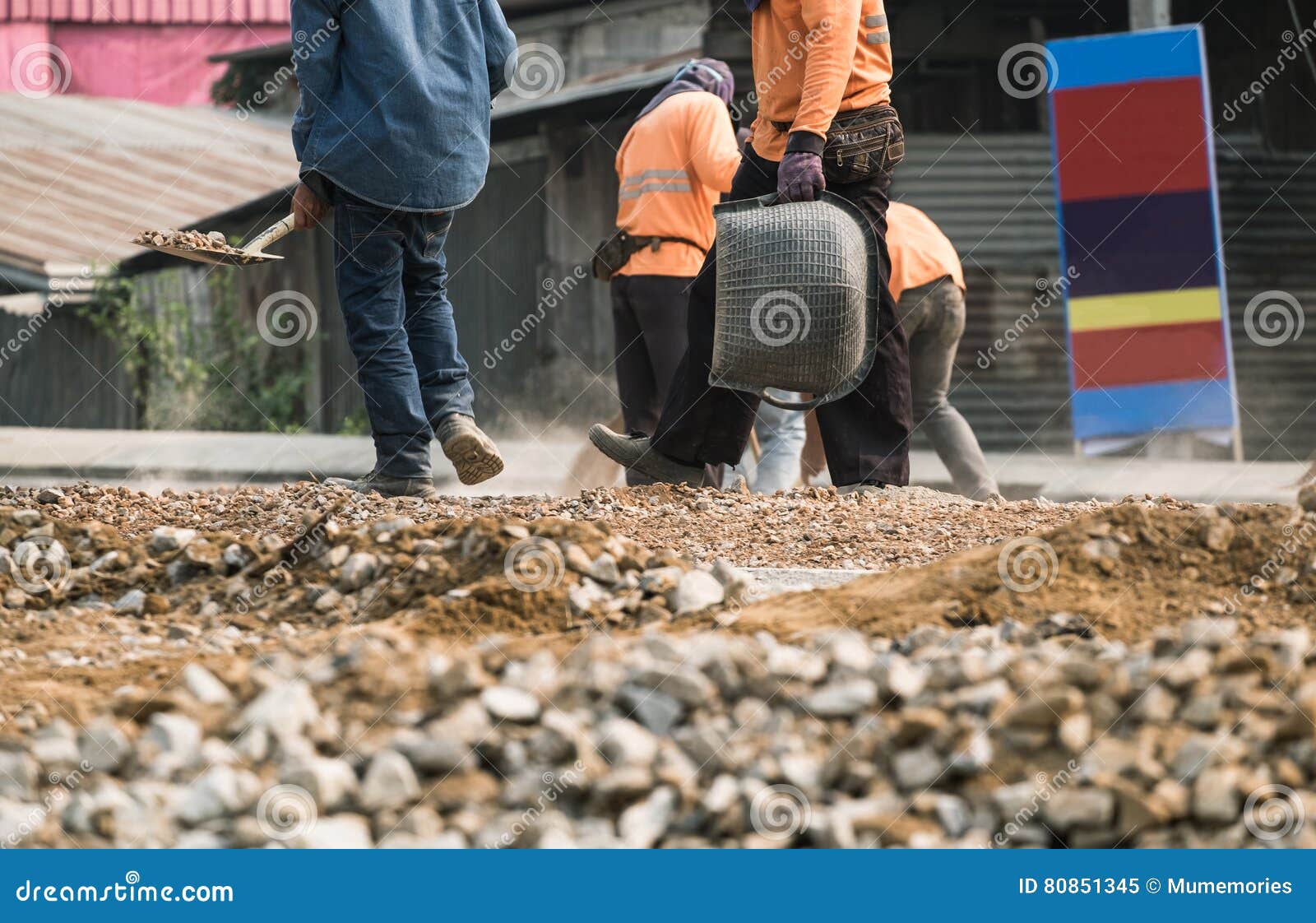 Labor working to repair stock image. Image of hardhat - 80851345