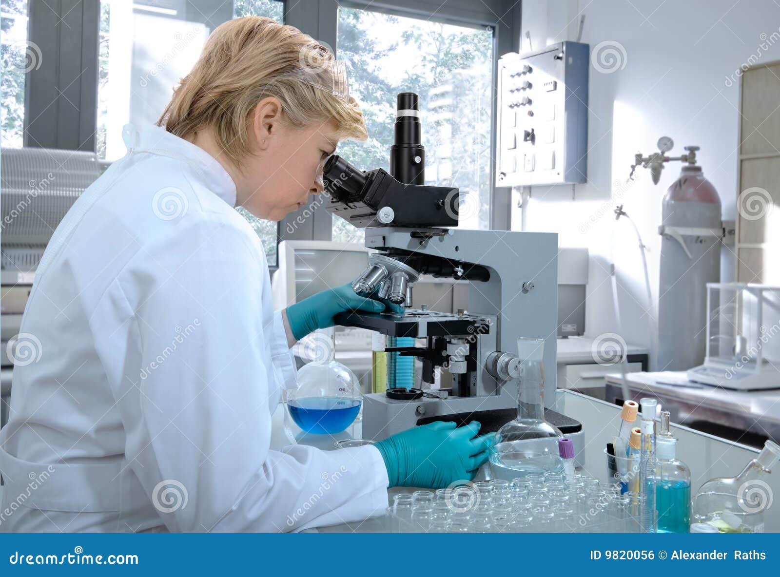 Laboratorium stock foto. Image of ontdekking, faculteit - 9820056