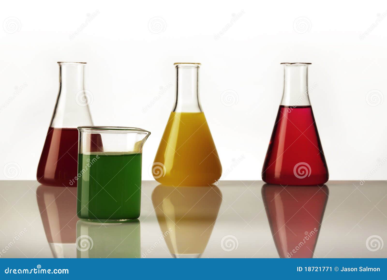 Laboratory beaker stock image. Image of liquid, microbiology - 18721771