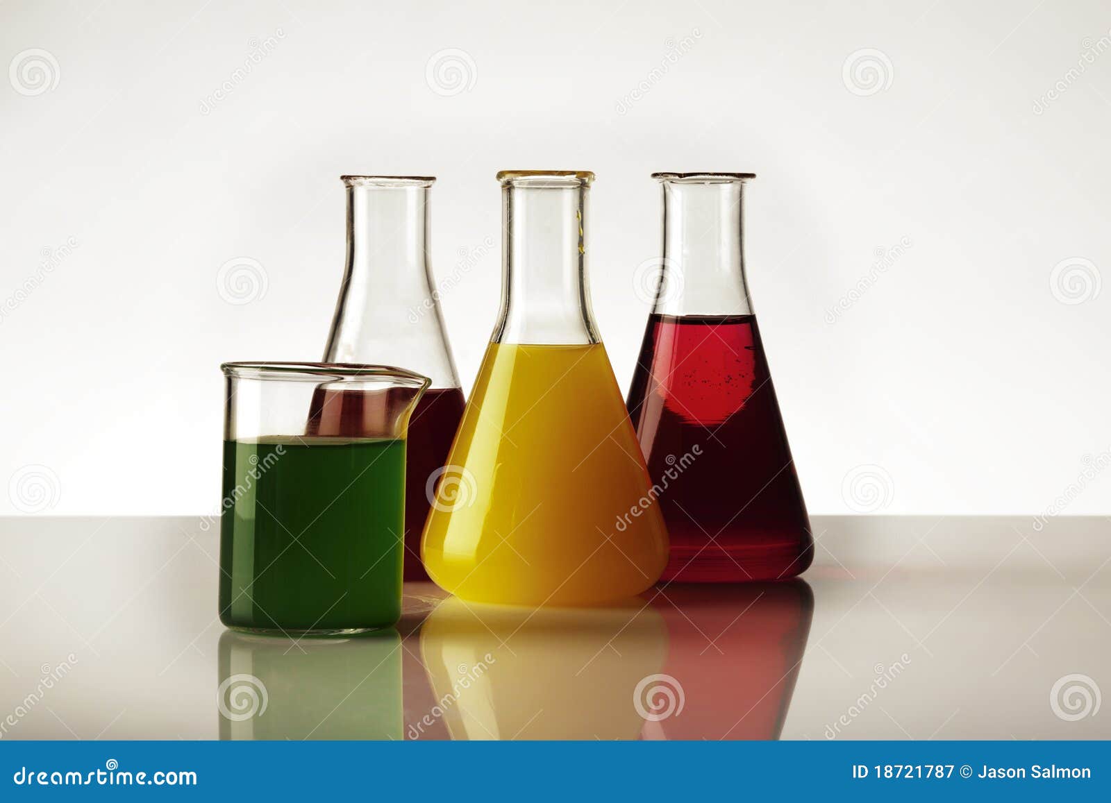Laboratory beaker stock image. Image of pharmacy, laboratory - 18721787
