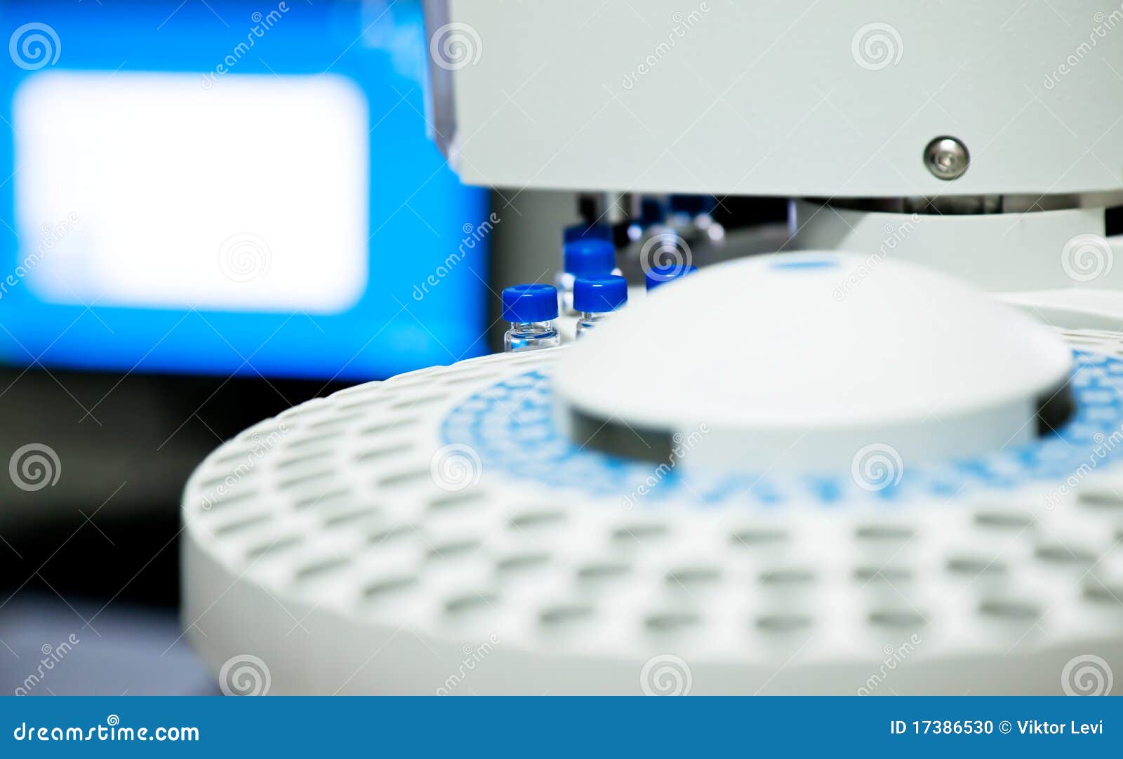 Laboratory chromatograph stock photo. Image of autosampler - 17386530