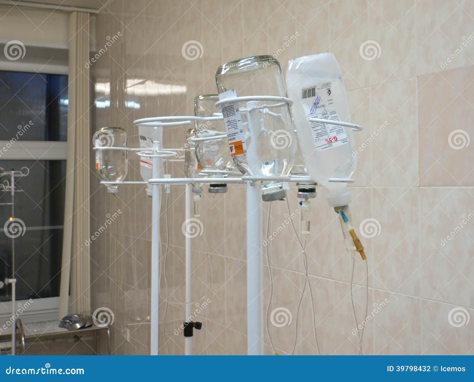 Laboratory editorial photography. Image of bubble, health - 39798432