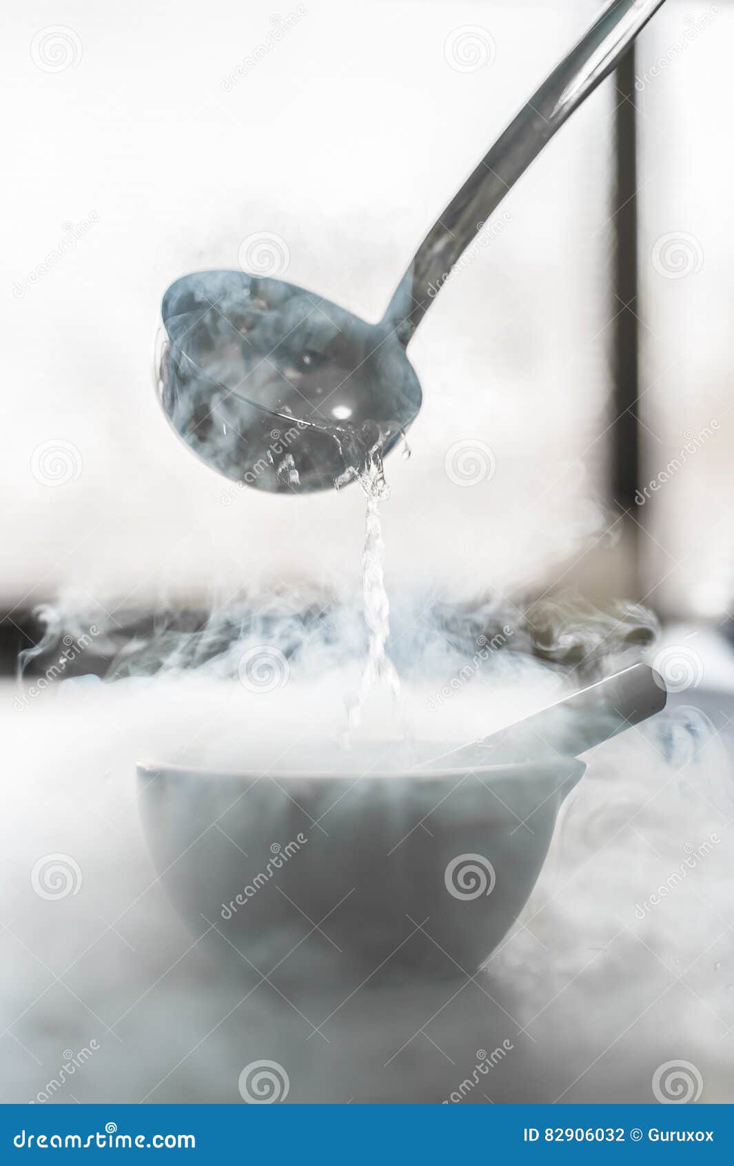 Laboratory Experiment with Liquid Nitrogen in Laboratory Mortar Stock ...