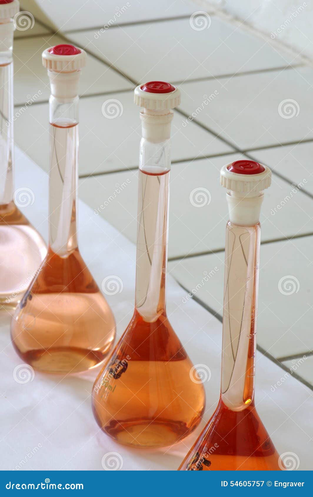 Laboratory Flask Chemical Objects Stock Image - Image of biotechnology ...