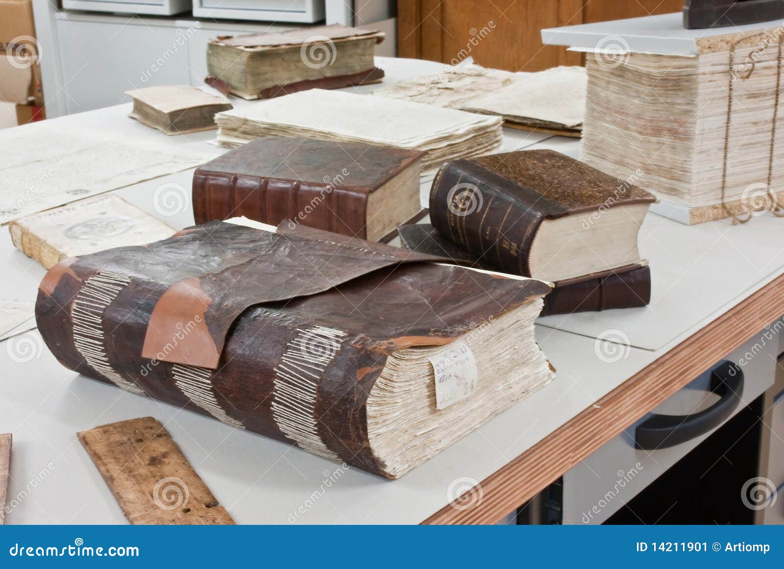 Laboratory Restoration Ancient Books Stock Image - Image of layer ...