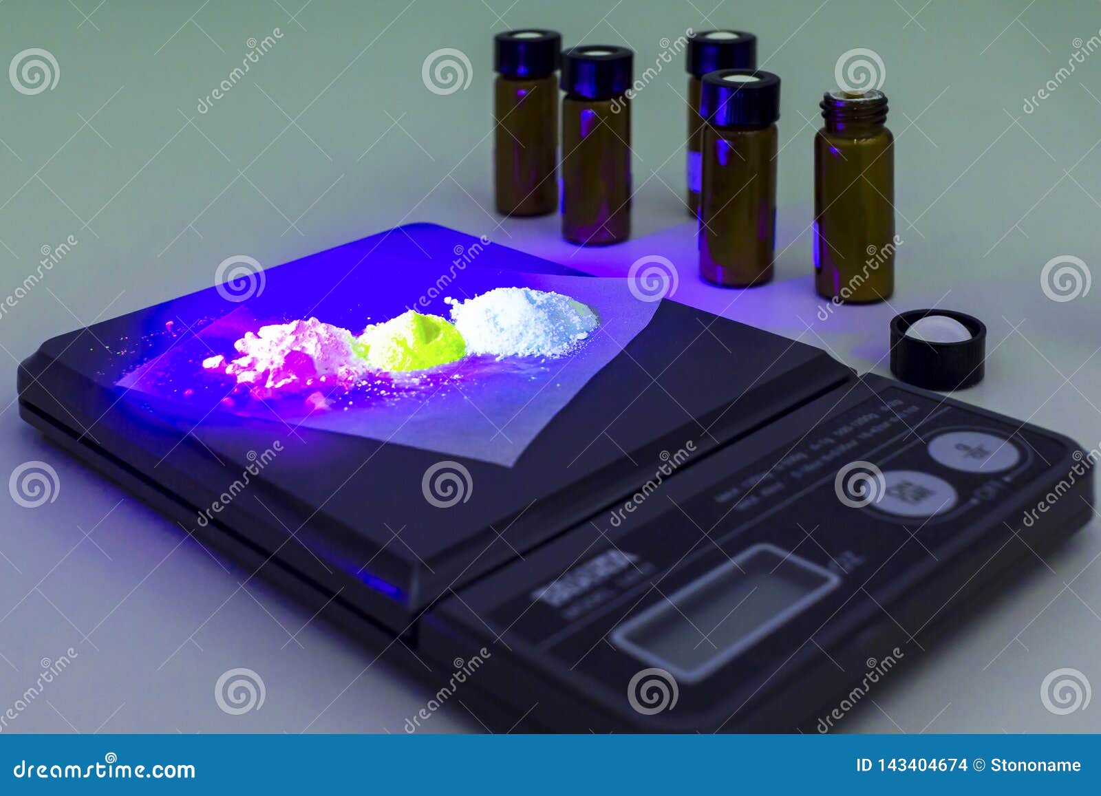 The Laboratory Scale of Black Color on Table with Organic Material on ...