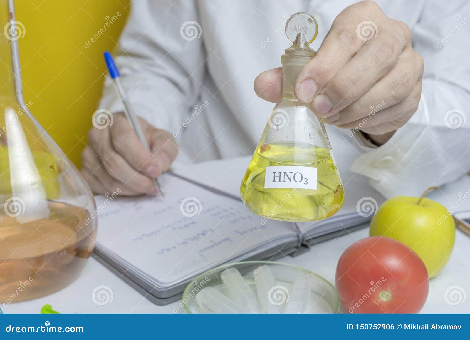 Laboratory, Scientist Concept. Lab Technician Writing Test Note on ...