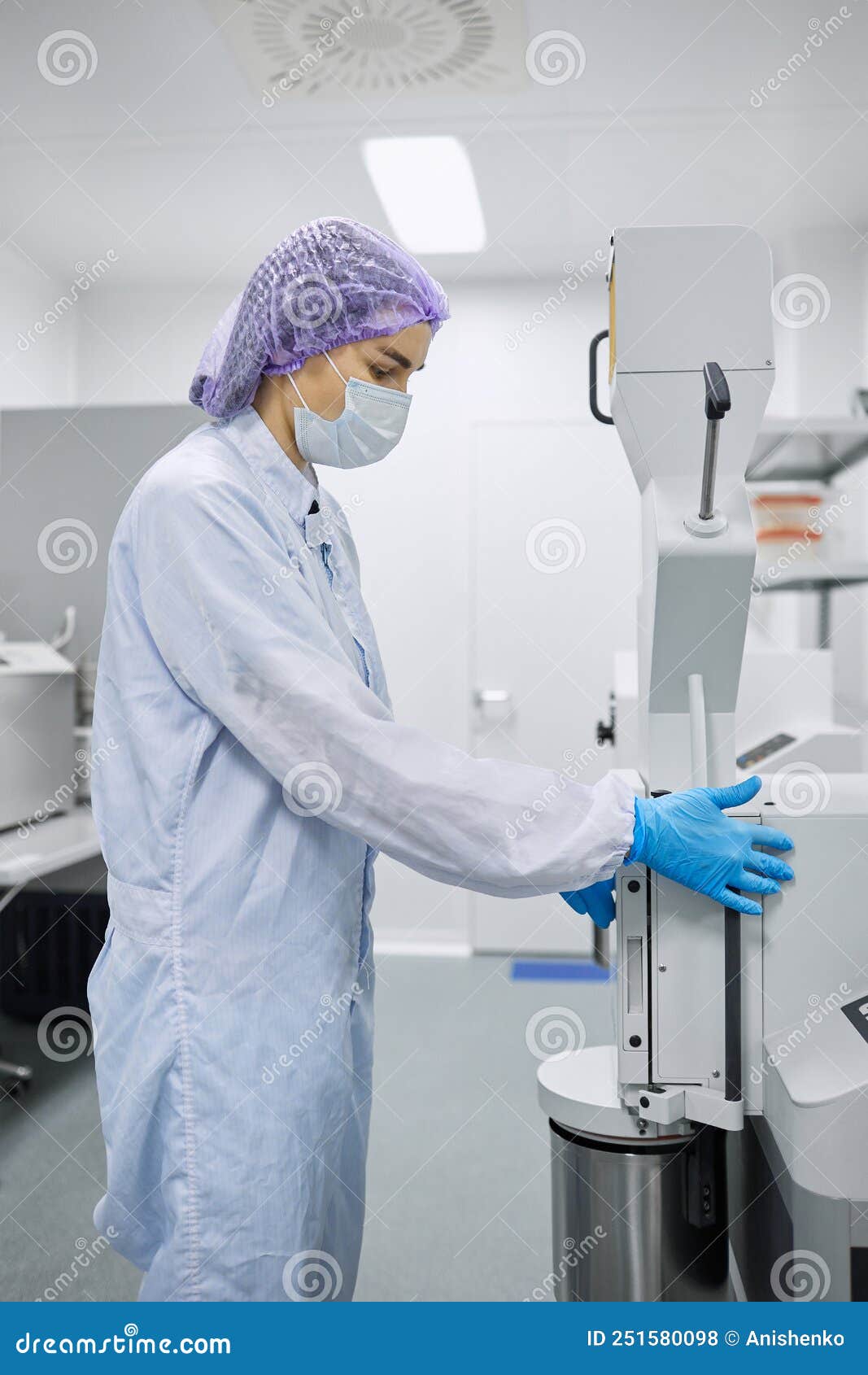 A Laboratory Worker Prepares Equipment for the Study Stock Photo ...
