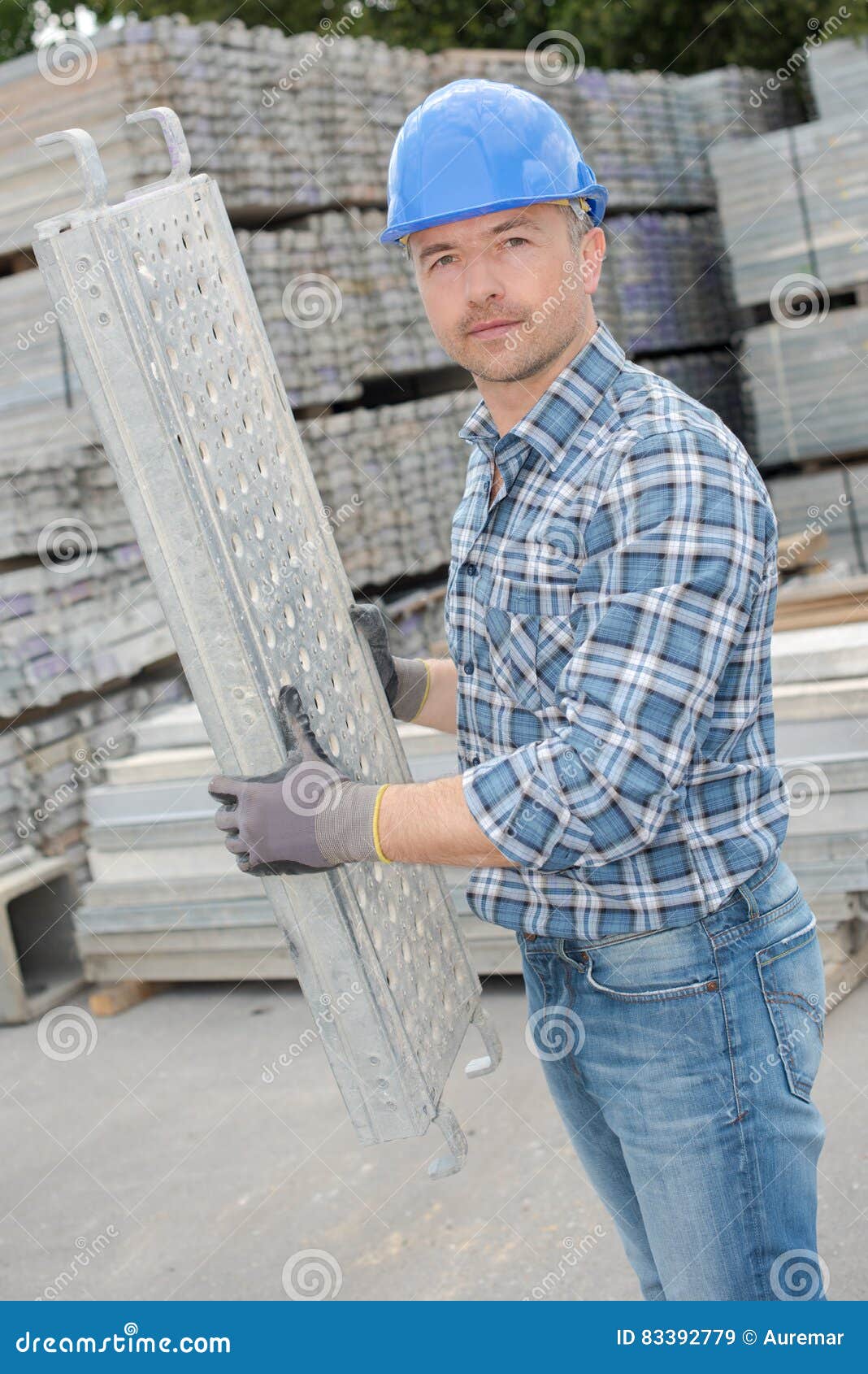 Laborer working in field stock image. Image of storage - 83392779