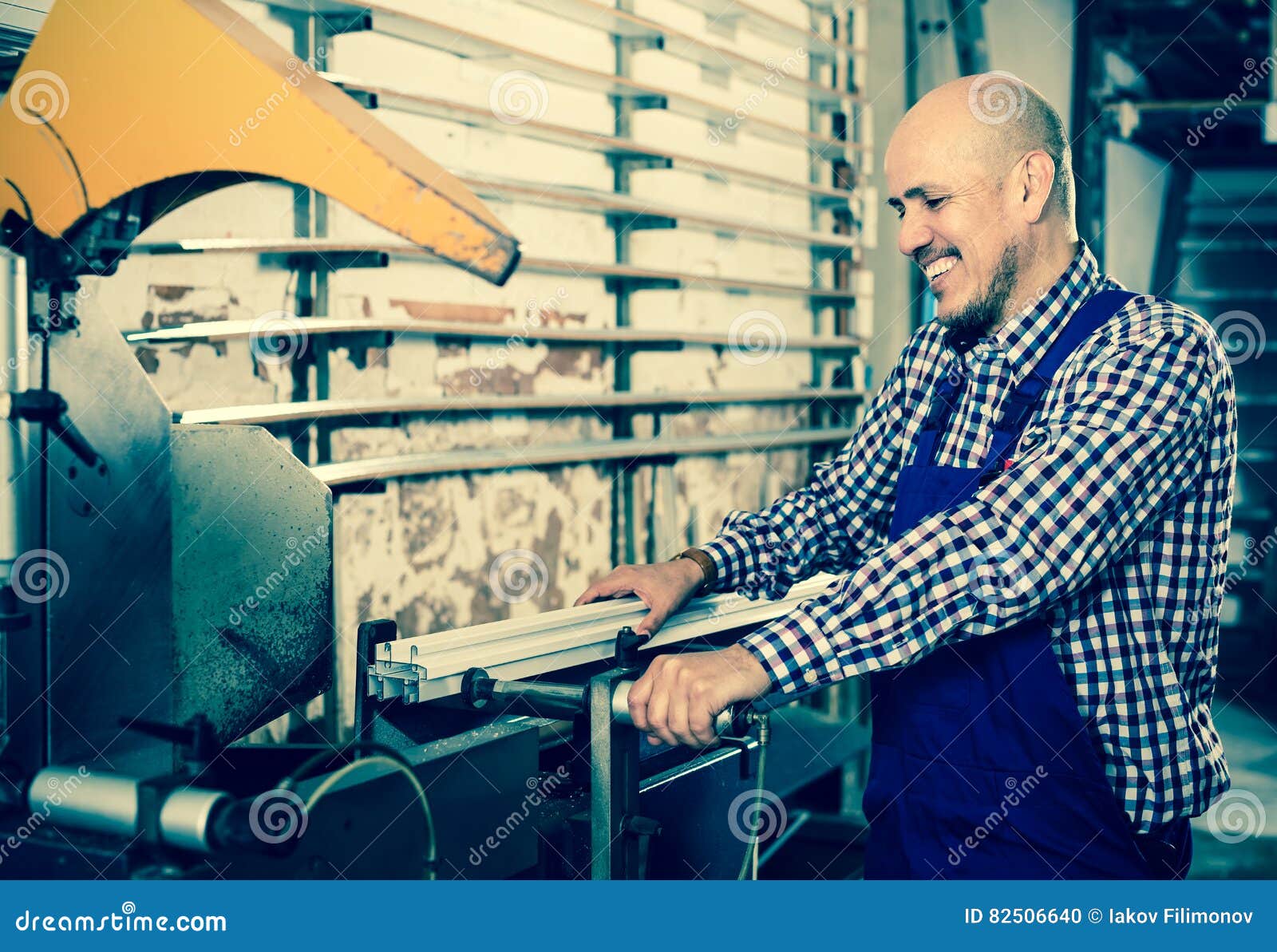 Labour Working on Lathe Machine Stock Photo - Image of latinos, central ...