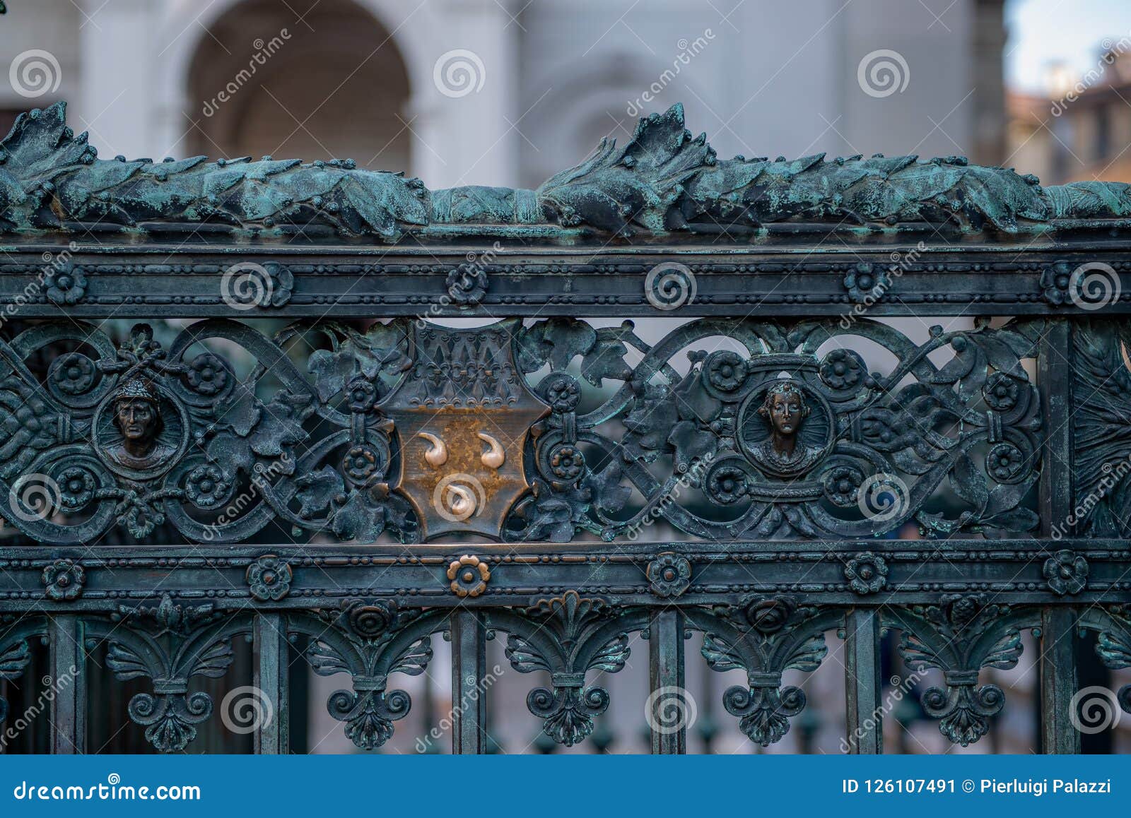 Labrado imagen de archivo. Imagen de metal, plancha - 126107491