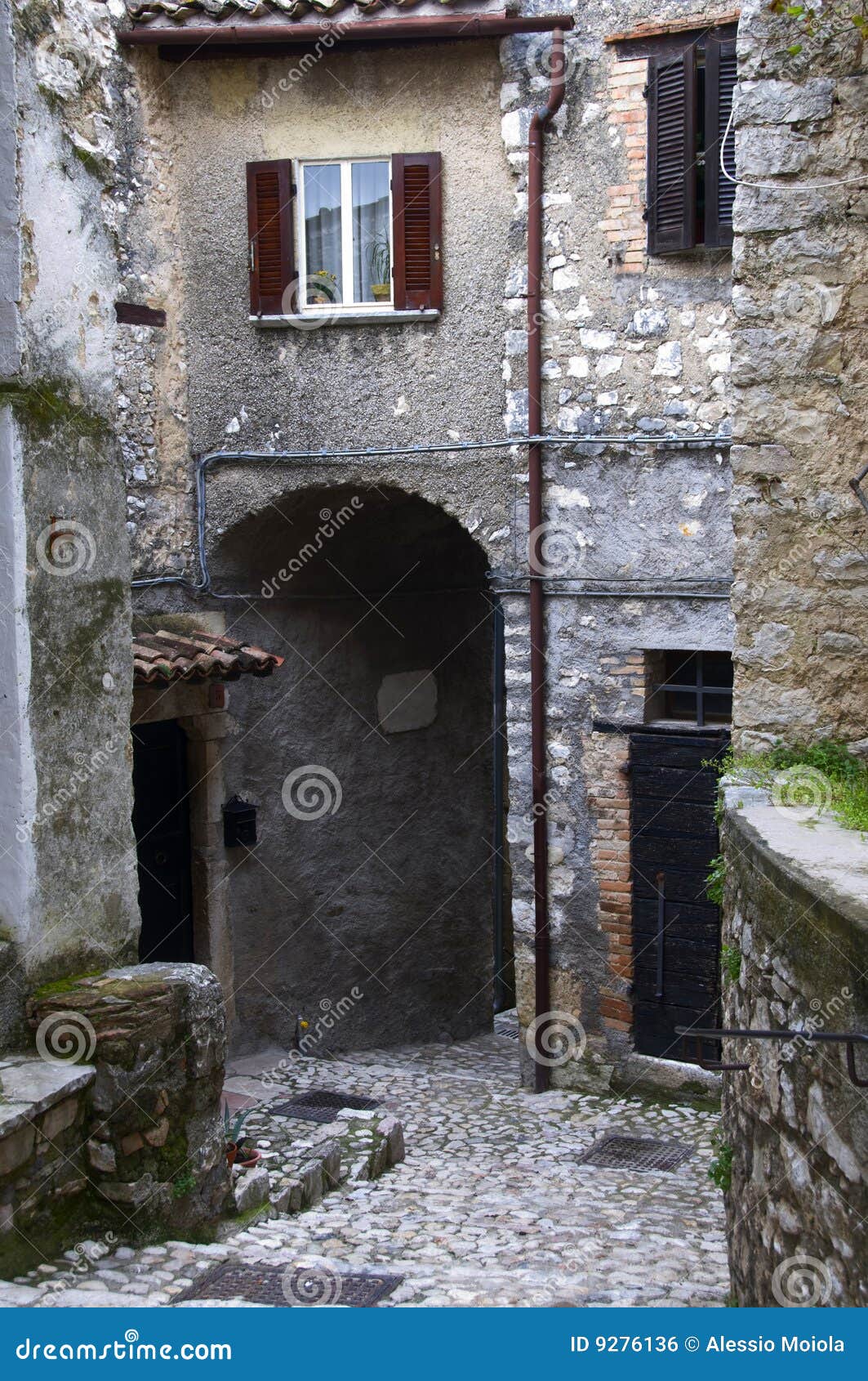 Labro, Rieti - Italy stock photo. Image of buildings, tourism - 9276136