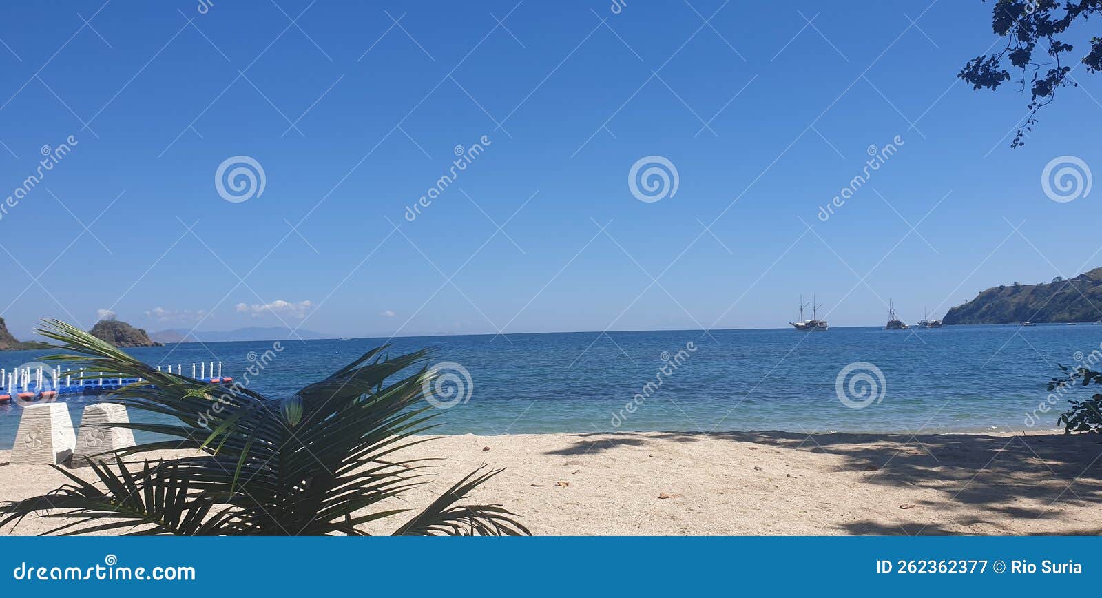 White Sand, Blue Sky and Sea, Labuan Bajo Beach Stock Image - Image of ...