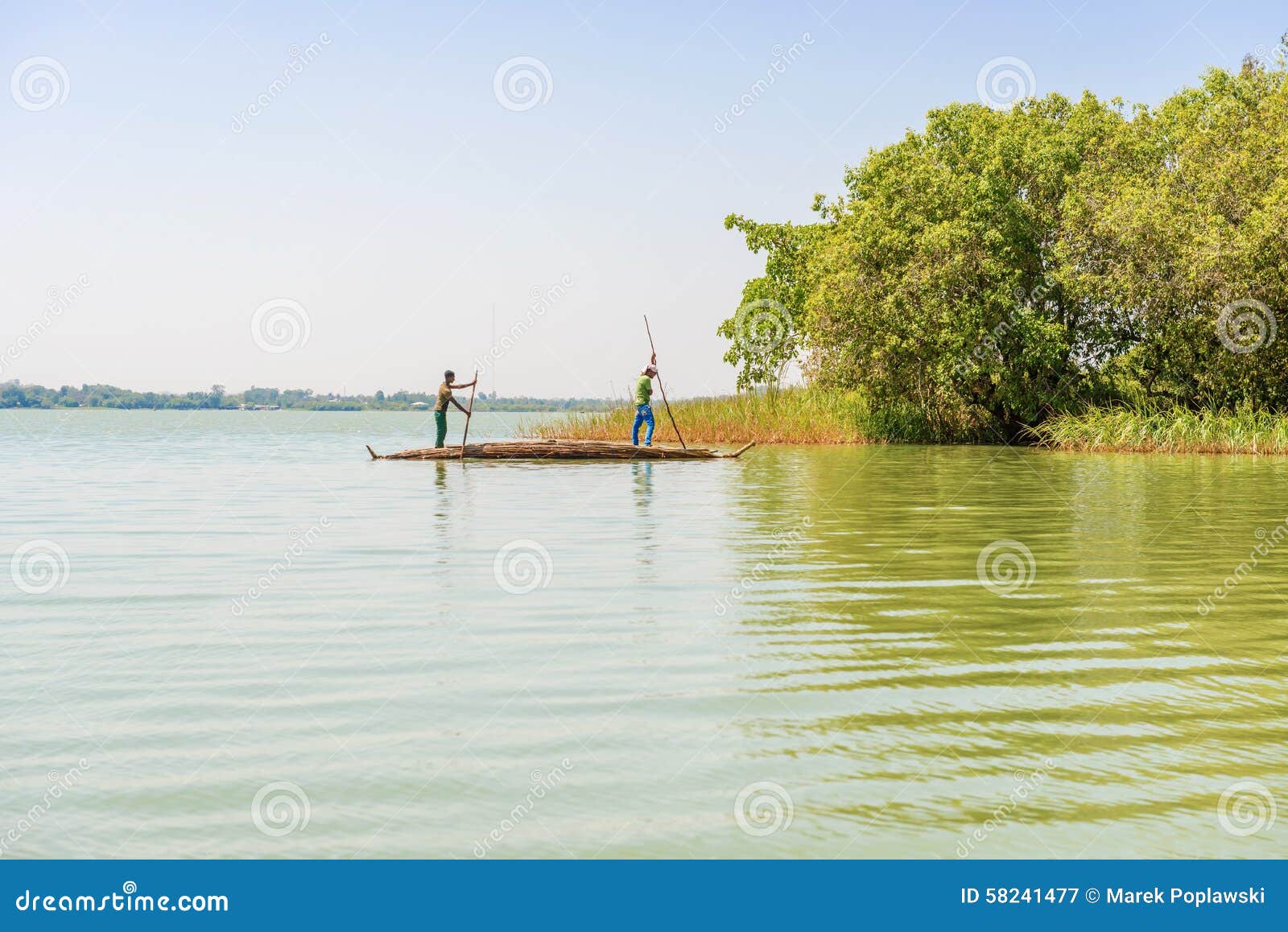 Lac Tana en Ethiopie photographie éditorial. Image du bateau - 58241477