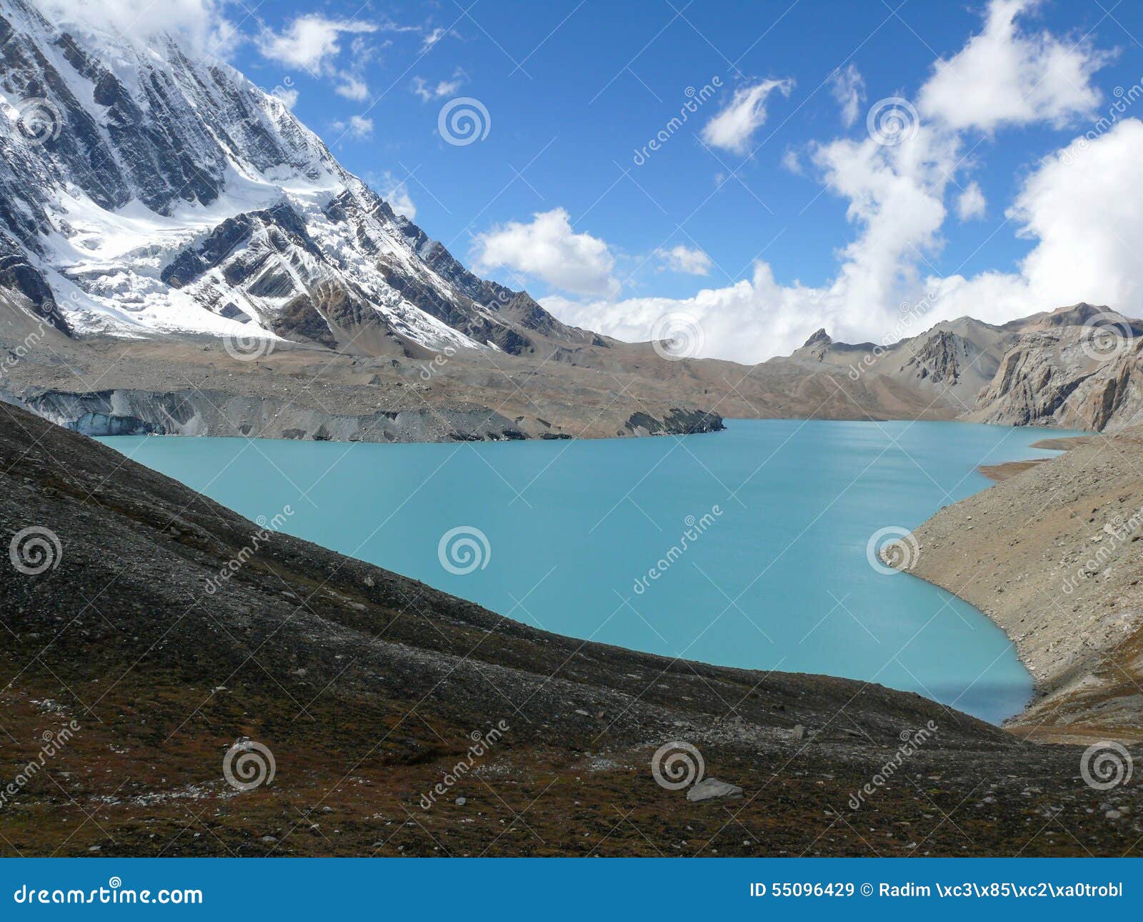 Lac Tilicho Et Crête De Tilicho, Népal Image stock - Image du zones ...