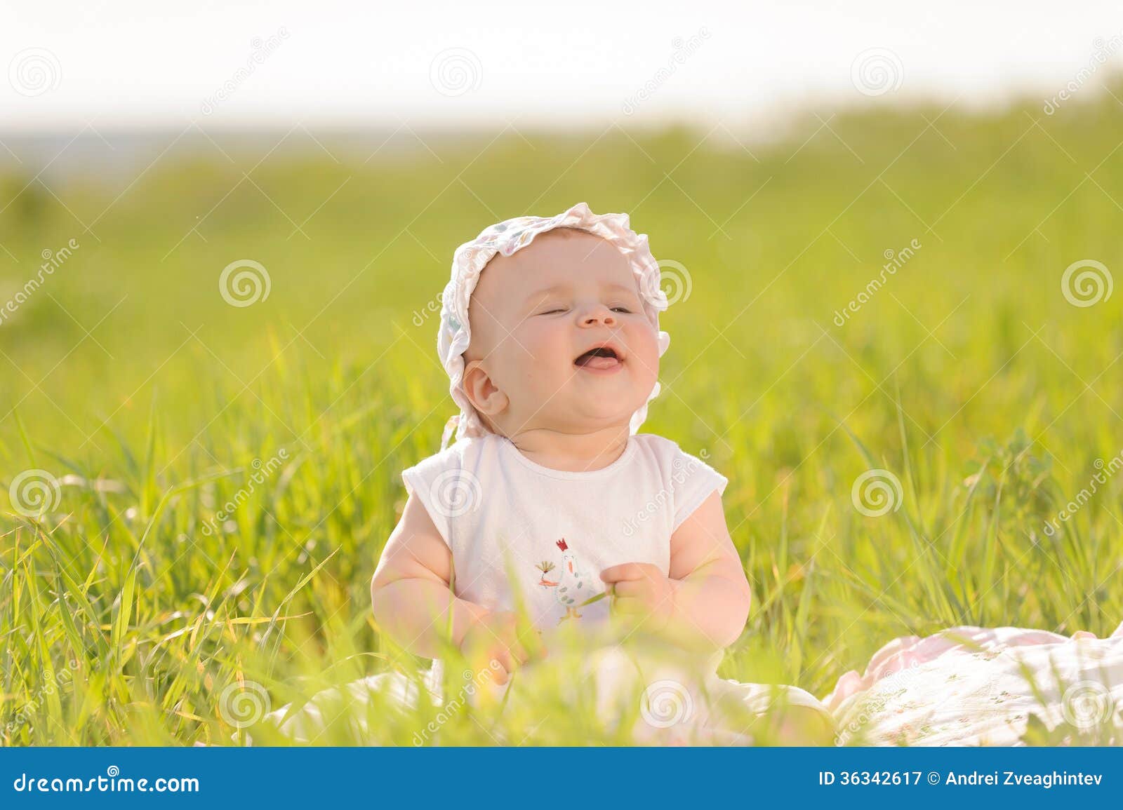 Lachend Kind stock afbeelding. Image of liefhebben, kind - 36342617