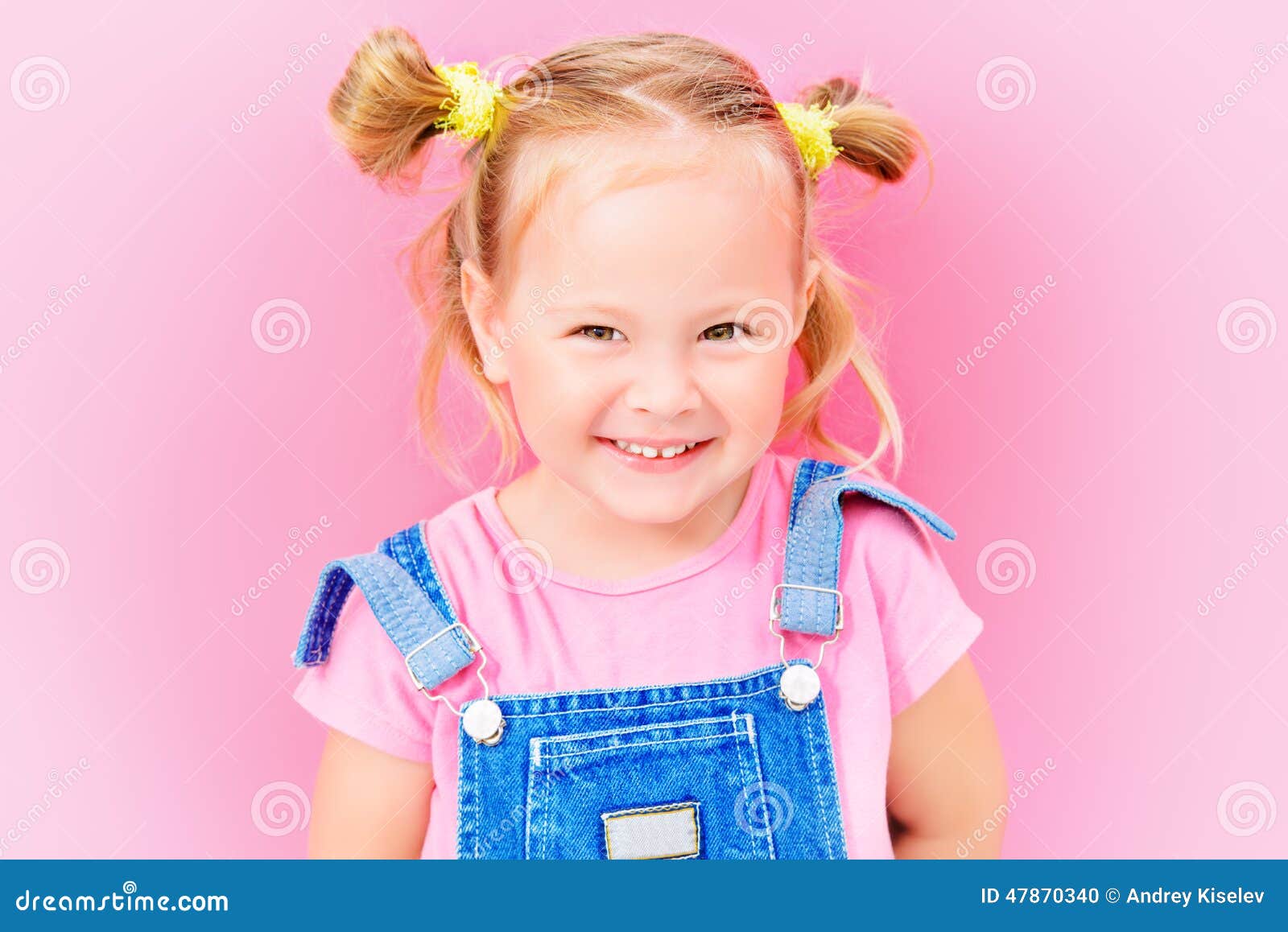 Lachendes Kind stockfoto. Bild von gesundheit, kaukasisch - 47870340