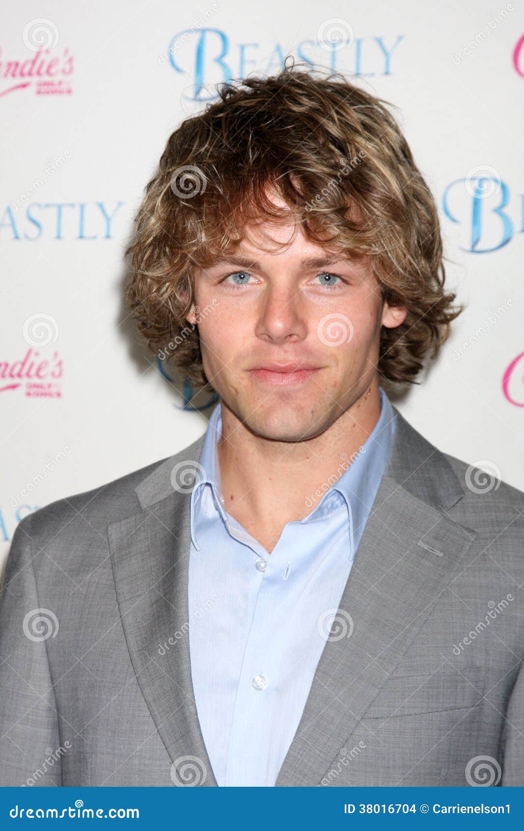 Lachlan Buchanan editorial stock image. Image of pacific - 38016704