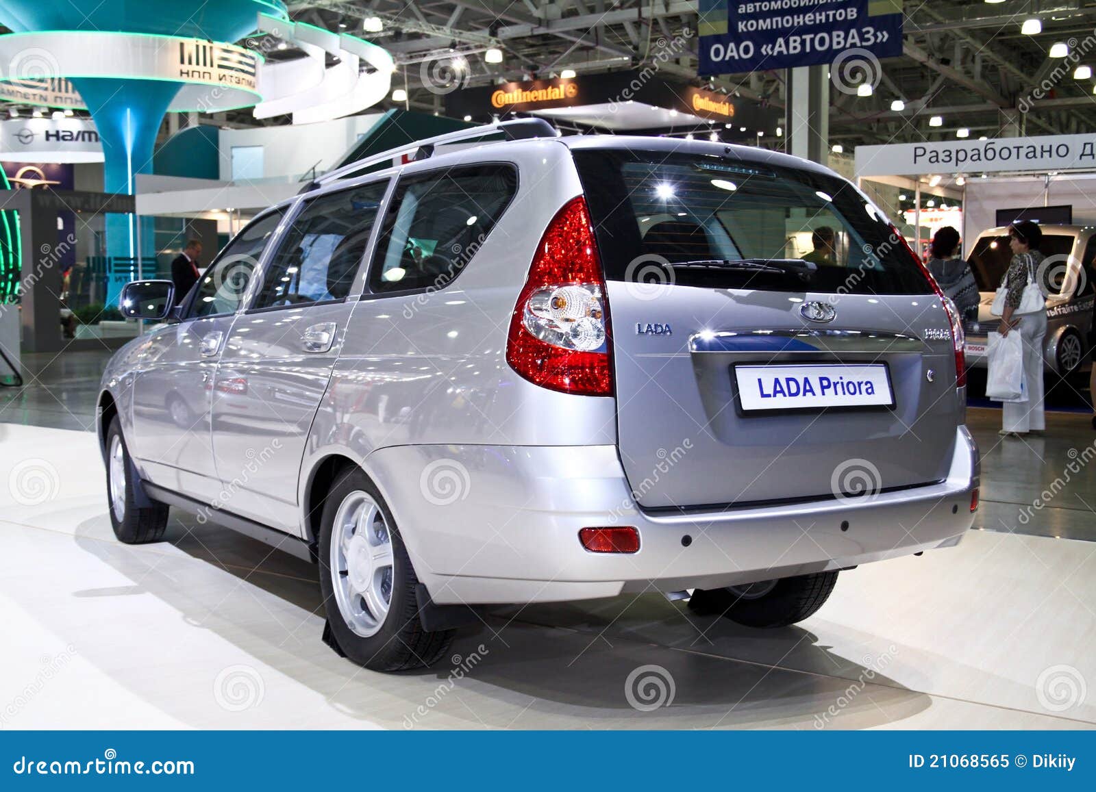 LADA Priora wagon editorial image. Image of dream, project - 21068565