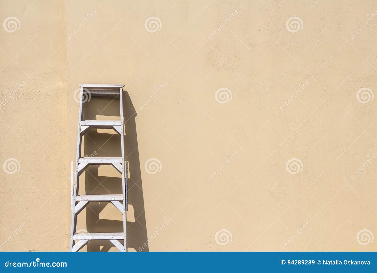 Ladder against wall stock image. Image of rustic, peel - 84289289