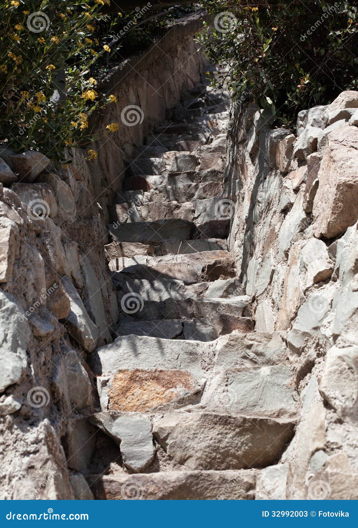 Ladder stock image. Image of obsolete, rise, building - 32992003