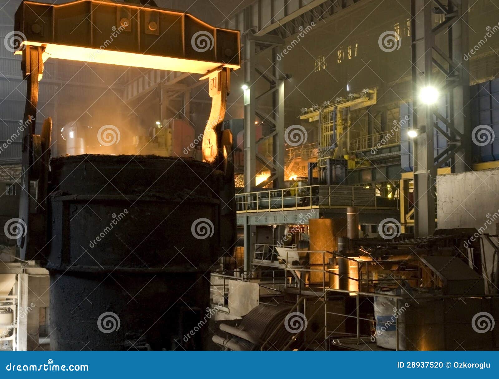 Ladle of steel stock photo. Image of crane, vertical - 28937520