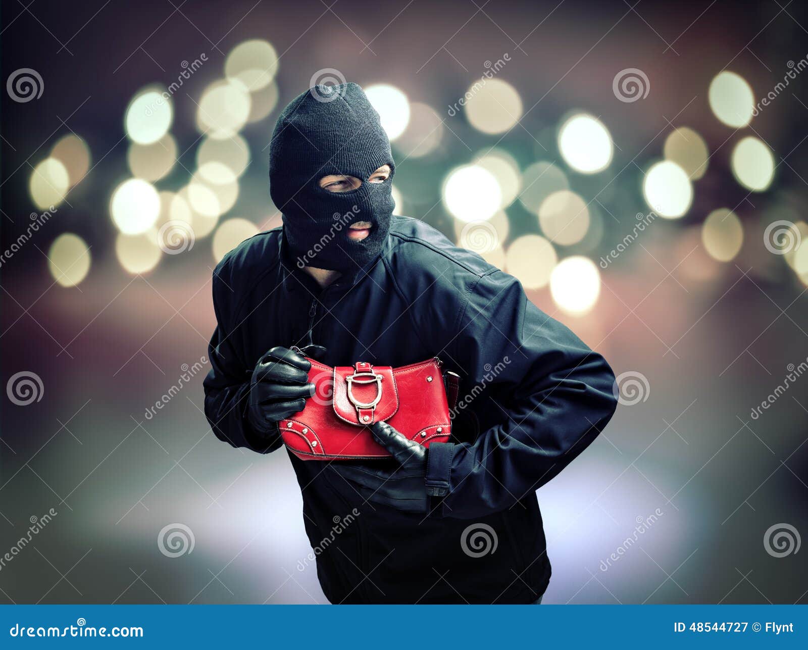 Ladrão Que Rouba a Bolsa Da Mulher Imagem de Stock - Imagem de roubo ...